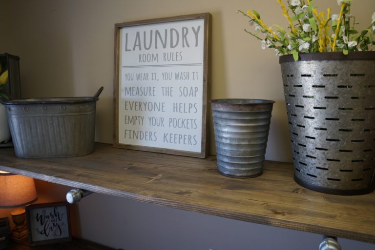 Laundry Room DIY makeover with farmhouse decor and industrial pipe ...