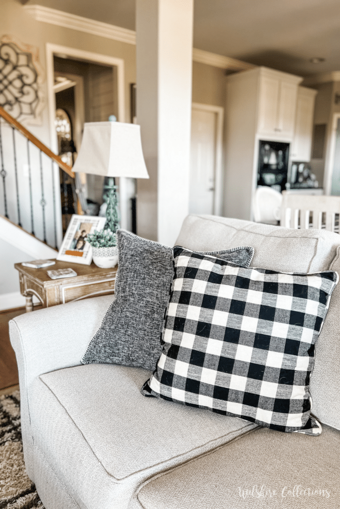 Simple decorating ideas for any time of year! - Wilshire Collections