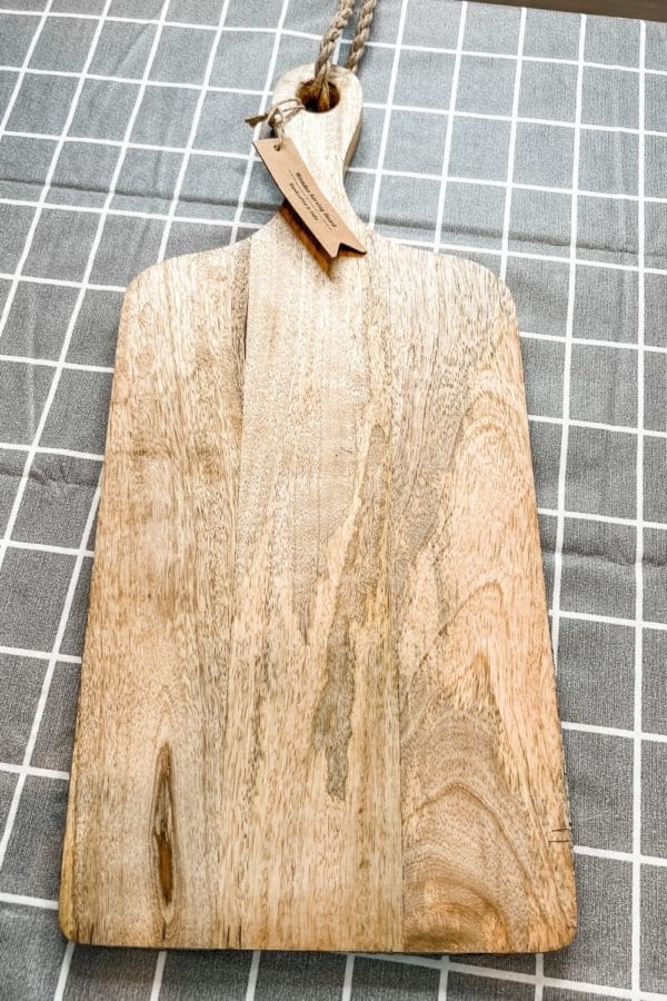 2 cute DIY cutting board decor projects for your kitchen! - Wilshire ...